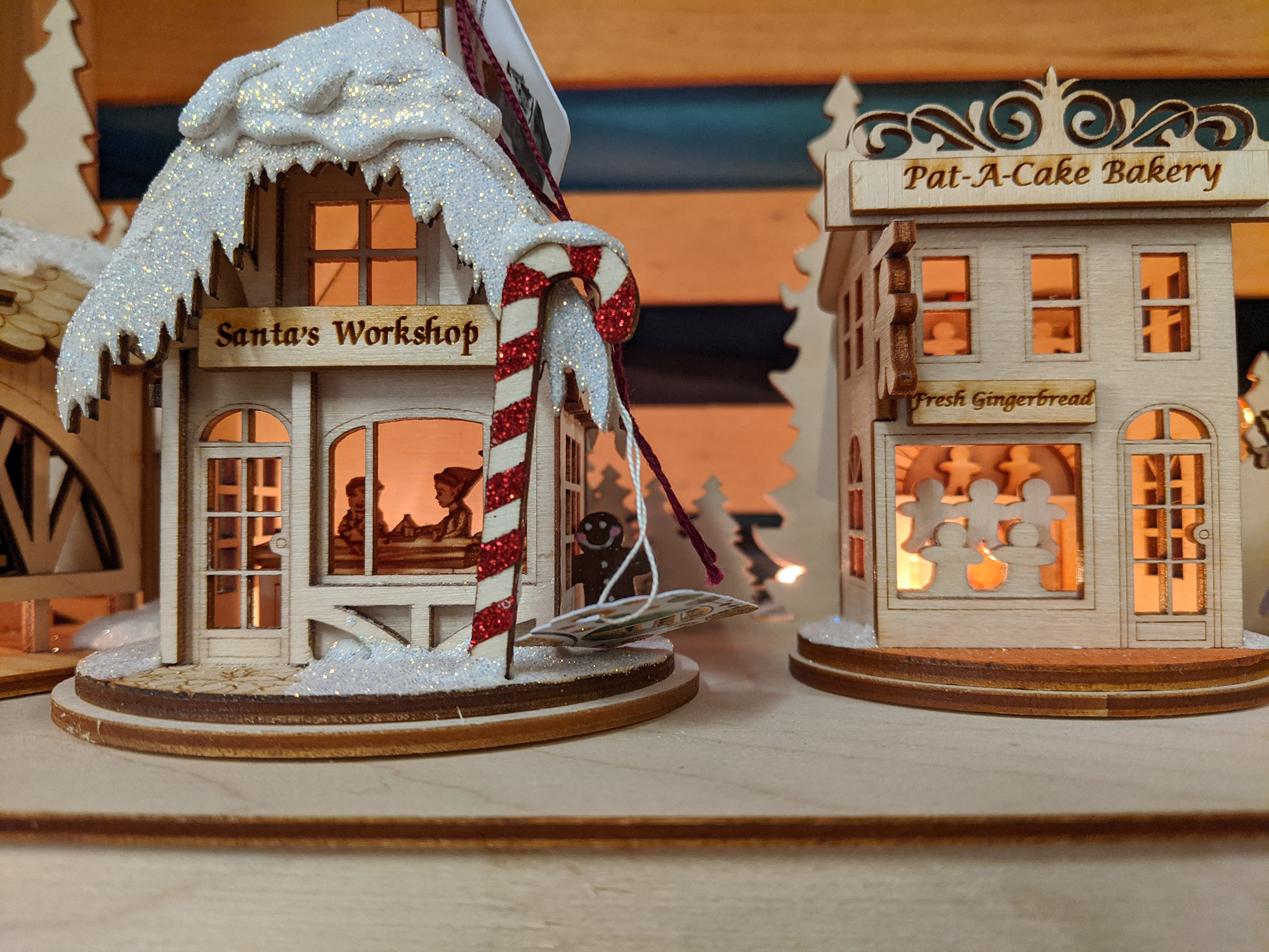 Christmas Shop - Hunt’s Christmas Tree Farm